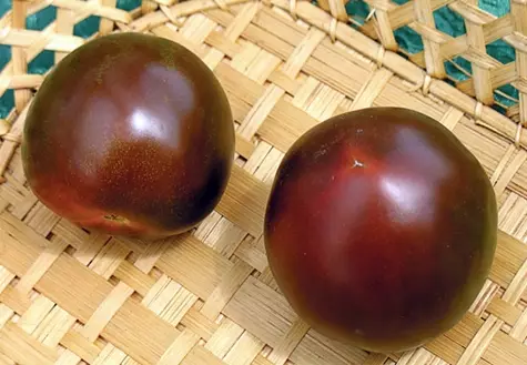 Tomat viagra dalam keranjang