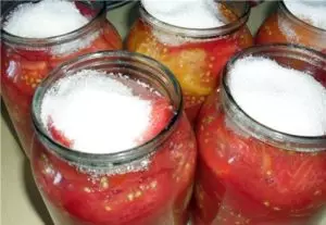 Kış için deri olmadan hızlı bir domates zirvesi tarifleri