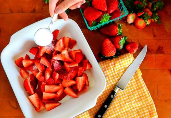 Strawberry preparation