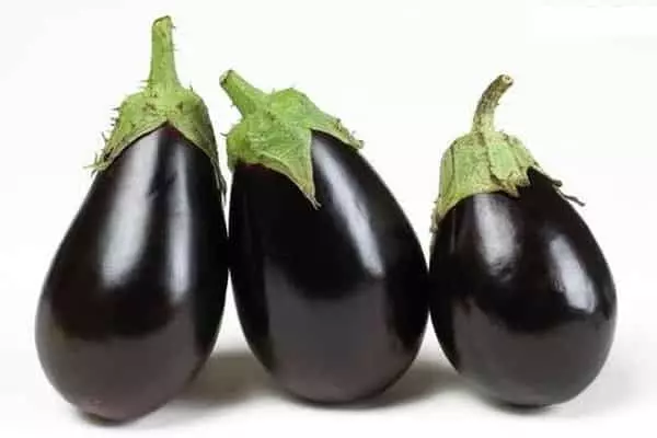 Eggplants akan tebur