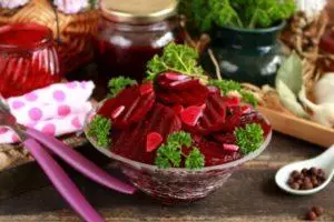 Top 10 recipes for cooking sauer beet for the winter at home