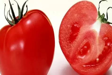 En halv tomat
