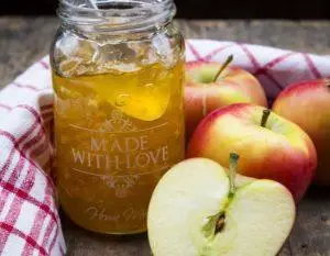 9 beste trinn-for-trinns apple gelé oppskrifter med gelatin og uten vinter