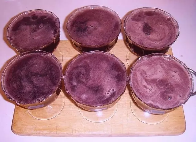 Jelly dari Blueberry.