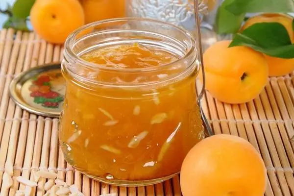 Ukulungiswa kwe-apricot