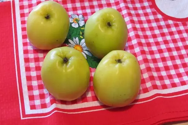 Preparation of apples